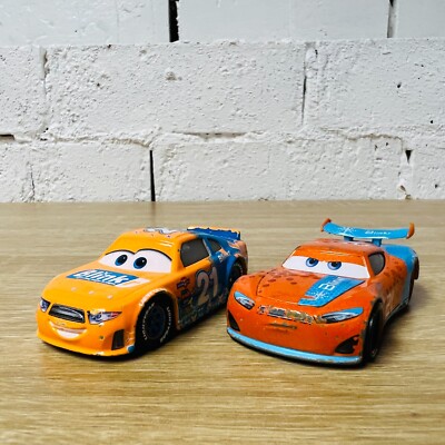 Speedy Comet & Ryan Laney Blinkr Next Gen Racer 21 Disney Pixar Diecast ...