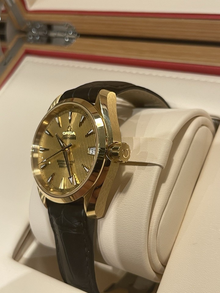 231.53.39.21.08.001 Omega Seamaster Aqua Terra 38.5mm 18k Yellow Gold ...