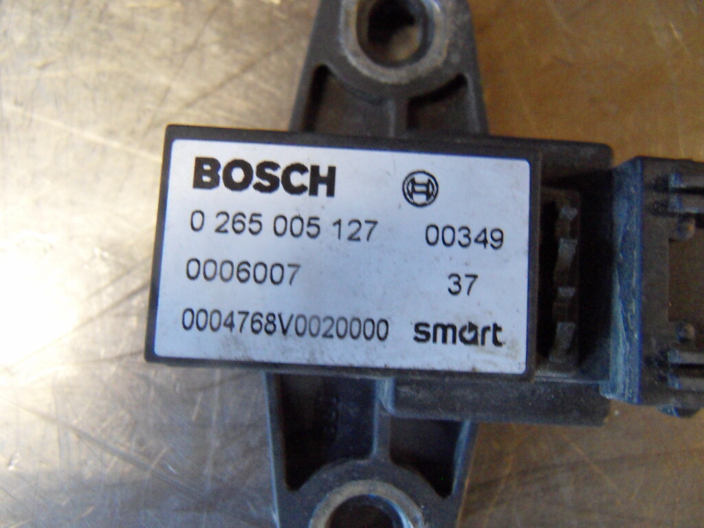 SMART FORTWO 599ccBOSCH YAW ESP SENSOR 0004768V0020000 | eBay UK