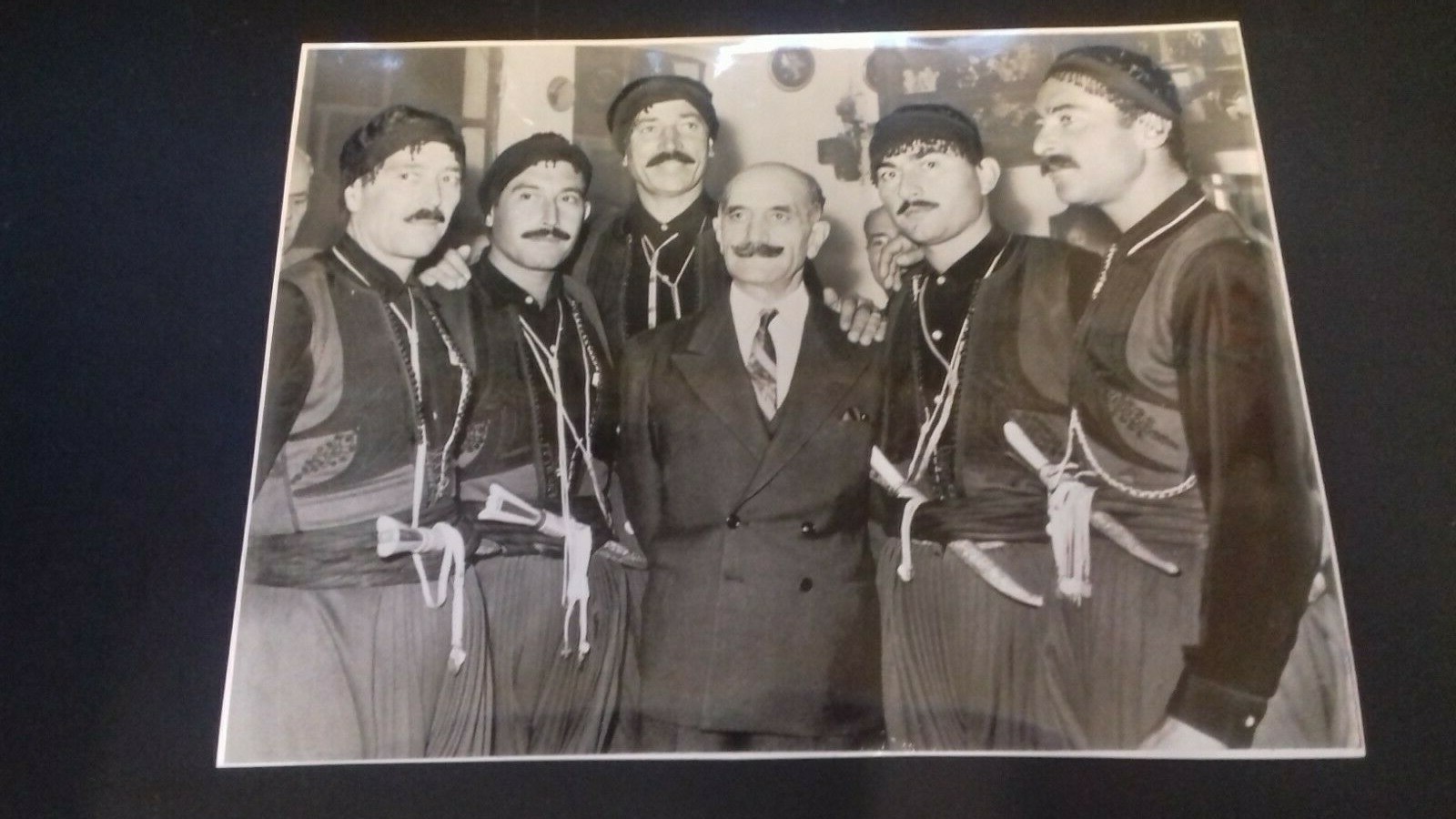 1959 KPHTH CRETE GEORGIOS GRIVAS EOKA LEADER WITH WW2 ANDARTES FIGHTERS ...