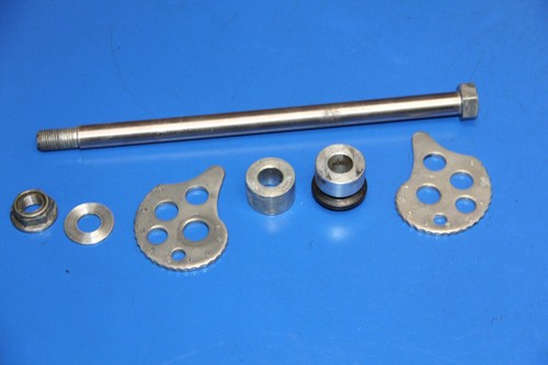 2005 92-07 Serow XT225 XT 225 Rear Wheel Axle Shaft Bolt Spindle Spacer ...