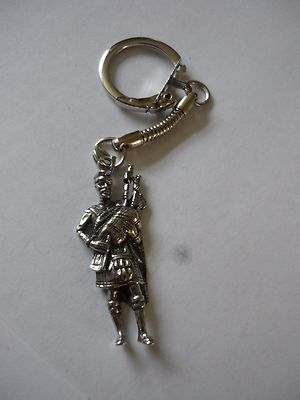 Scottish Piper Made From Fine English Pewter on a Snake Keyring cw36 ...