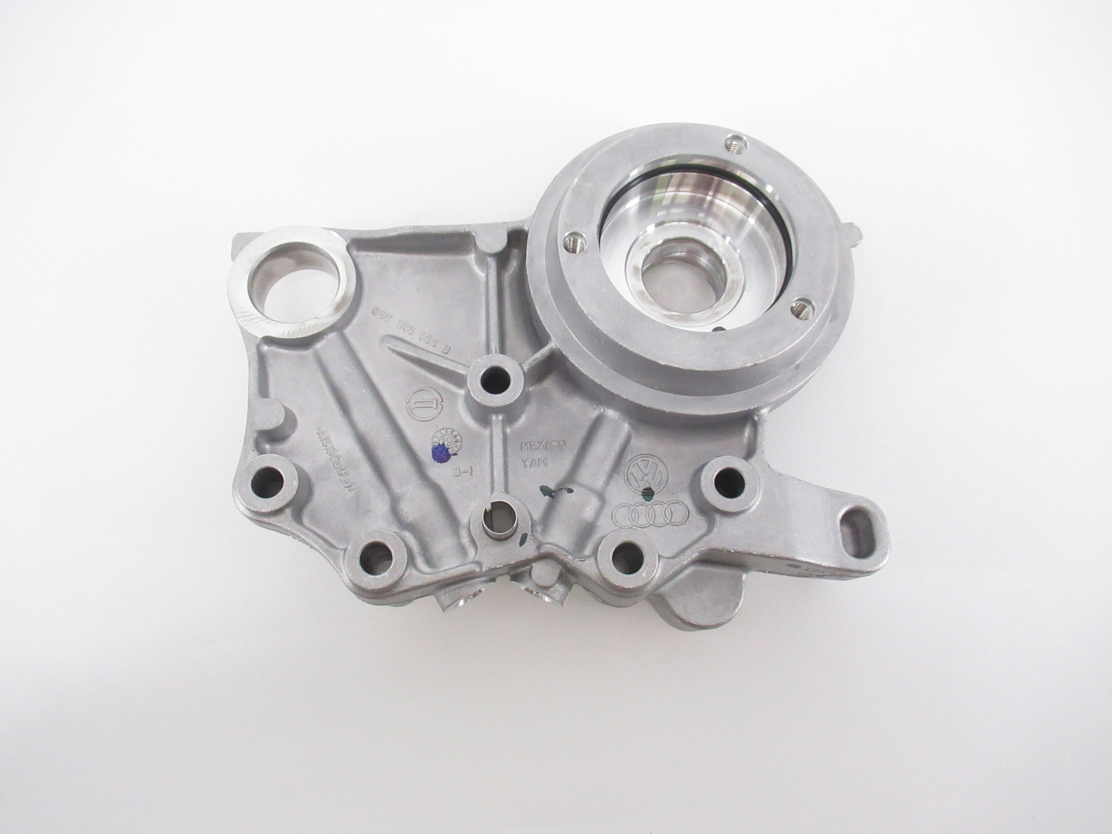 OEM Volkswagen Beetle A5 Cylinder Head Bracket 06K103144B Genuine for ...