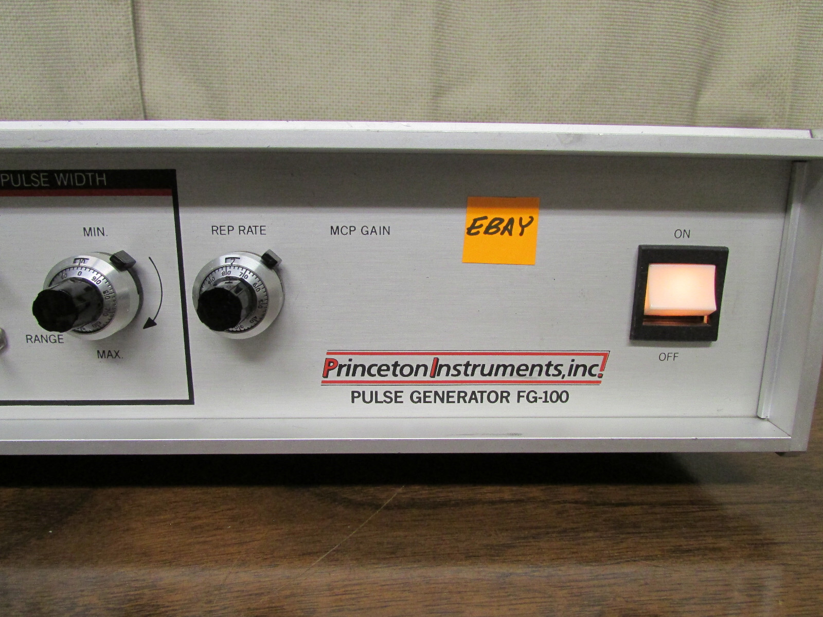 Princeton Instruments Model FG-100 Pulse Generator | eBay