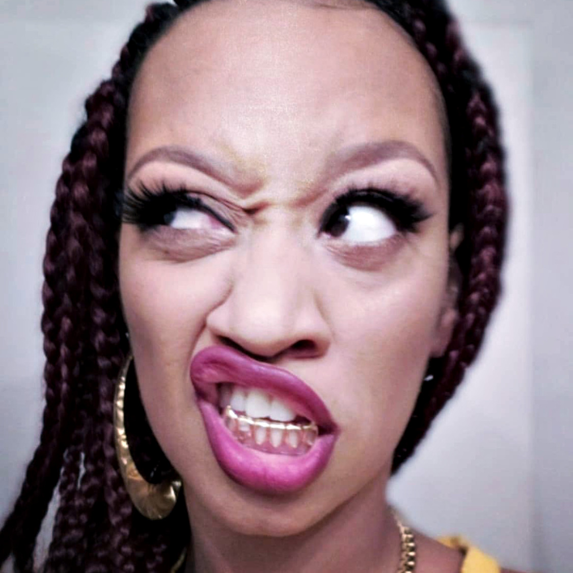 Open Face Gold Grill