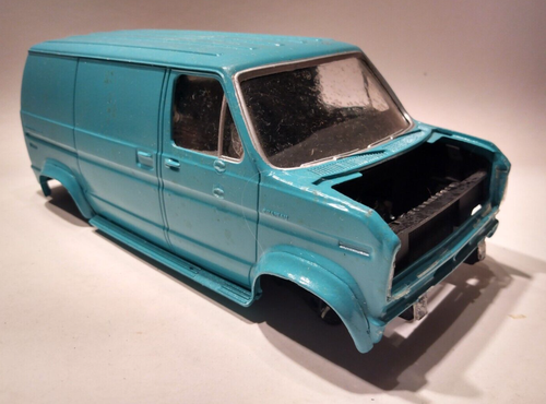 1970s Ford Econoline Van Vintage Built Model KIT 1/25 . blue van | eBay