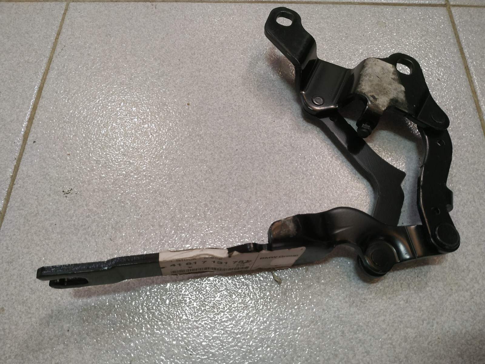 BMW E90+LCI-E91+LCI-E92+LCI-E93+LCI engine hood hinge left !!NEW ...
