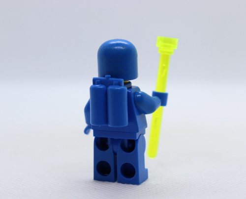 Blue Spaceman Astronaut 6971 6940 1980's Classic Space LEGO Minifigure ...