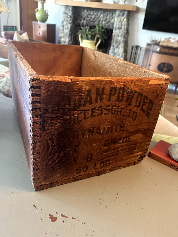 VINTAGE TROJAN POWDER CO. 18" DYNAMITE CRATE , Held 50 Lbs. , San ...
