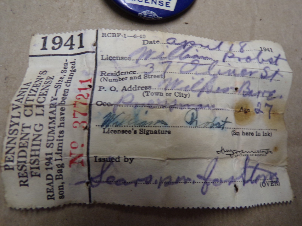 1941 Pennsylvania Resident Citizen's Fishing License Pin Badge Matching ...