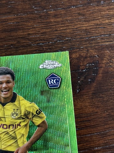 2023 Topps Chrome UEFA UCC Paris Brunner Neon Green Wave Refractor RC ...