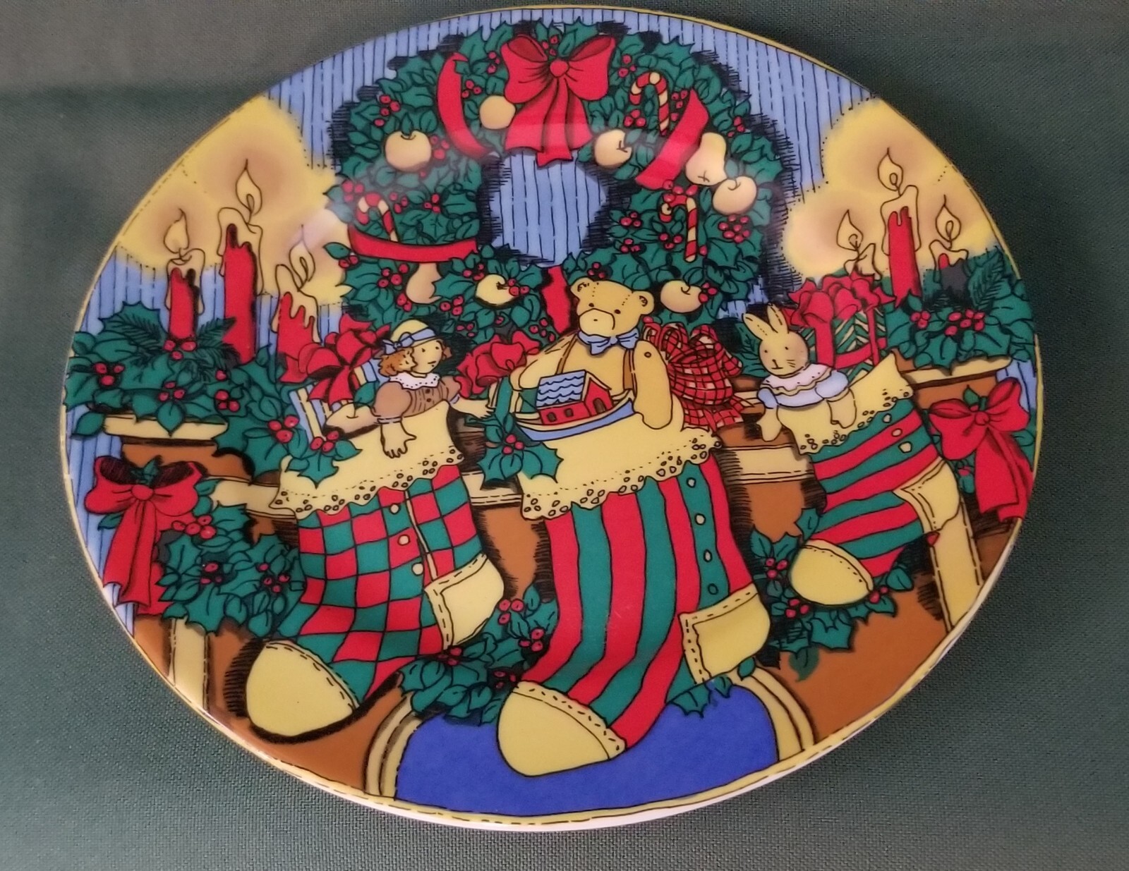 Vintage Trisa Porcelain 7" Dessert Plates Set Of 4 Christmas Time Teddy ...