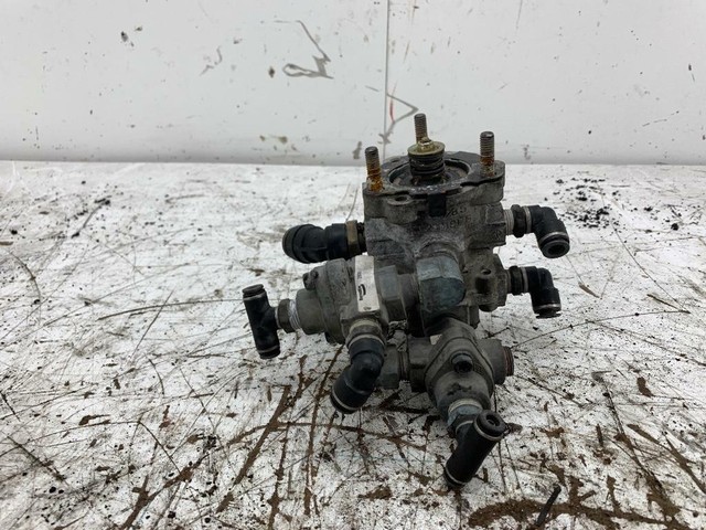 Bendix E6 Foot Brake Valve T-290181-g With Dc4 Check Valves 280809 for ...