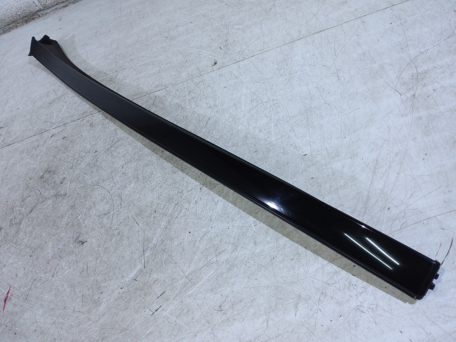 Mercedes C250 W205 AMG 2.1 Windshield Seal Trim Left A2056900182 2015 ...