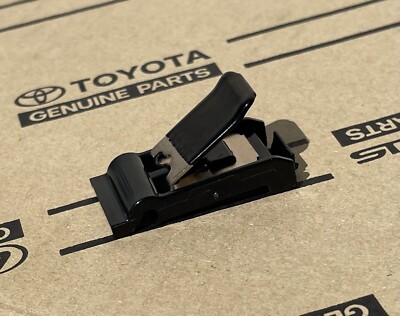 07 - 18 LEXUS ES350 GAS FUEL DOOR OPENER LID RELEASE SPRING CLIP OEM ...