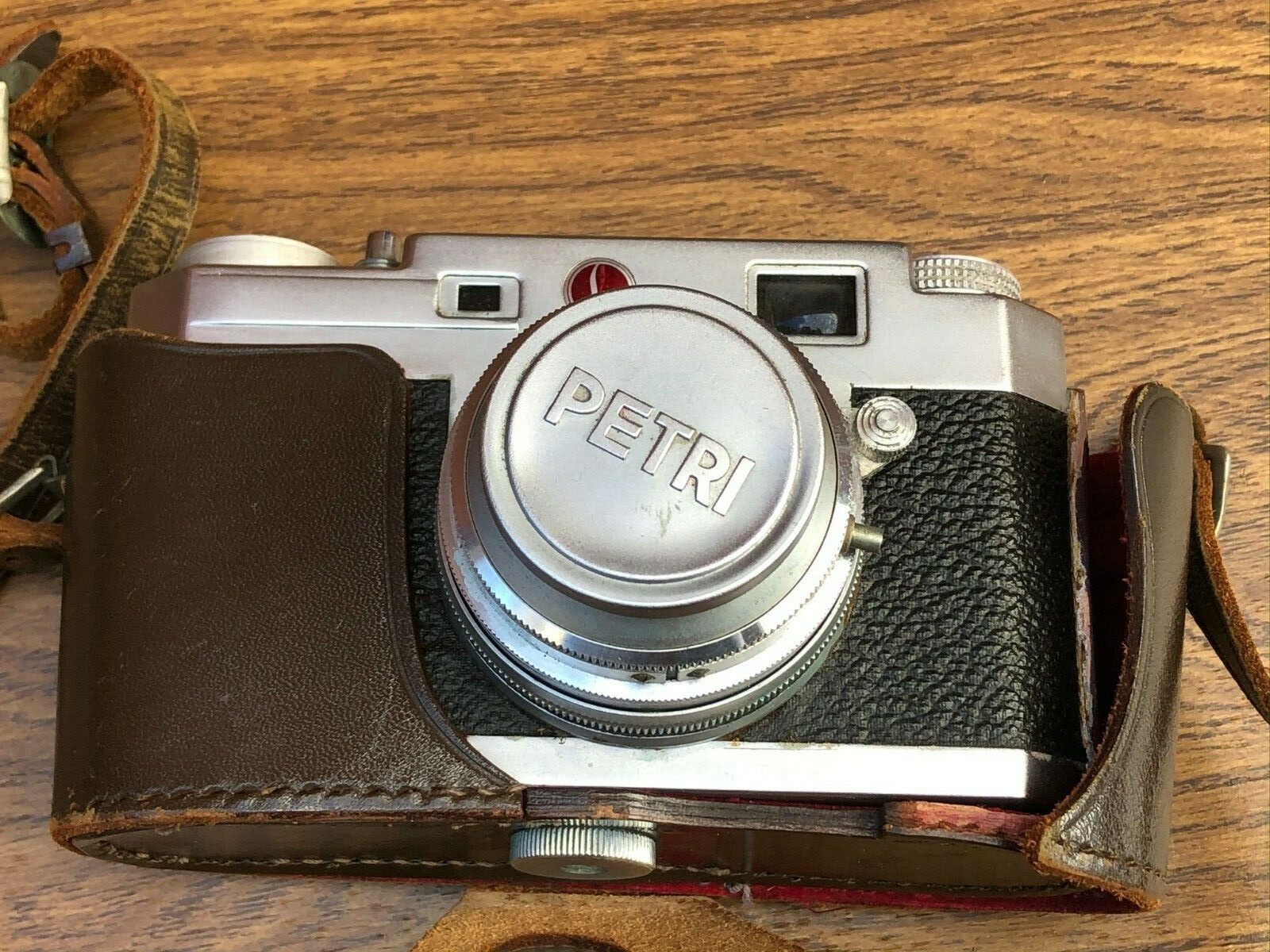 Vintage Classic Petri 35 Rangefinder 35mm Camera With F/2.8 45mm Lens ...