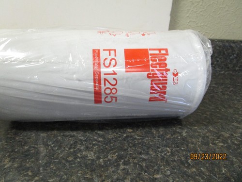 Qty (2) Fleetguard FS1285 Fuel Water Separator Filter Spin-On Ref ...