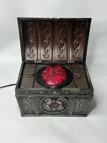 Vtg Disney Pirates Of The Caribbean CD Player Chest W/ Light Up Heart ...