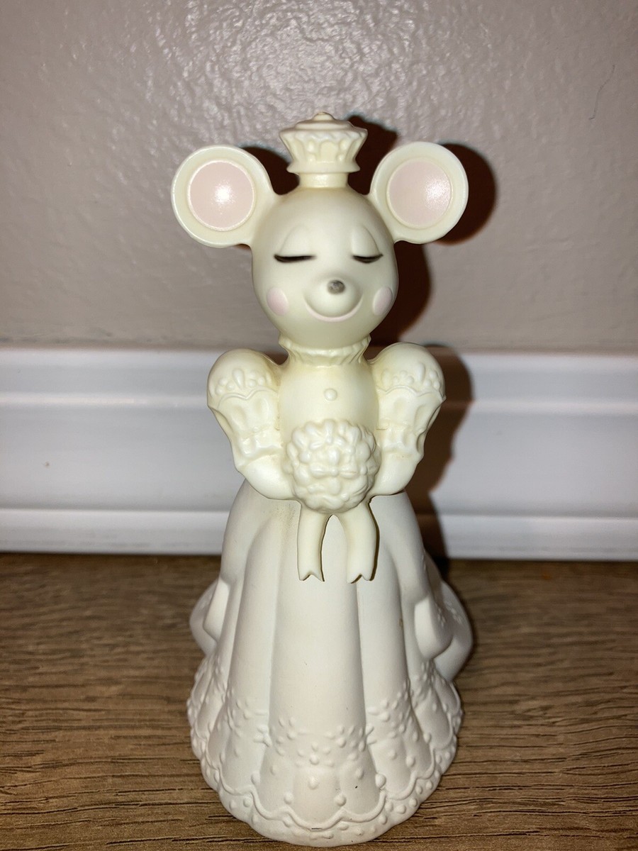 Church Mouse Wedding