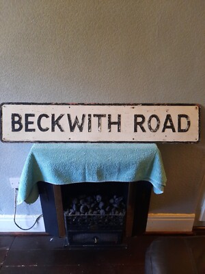 Signs - Antique Road Sign