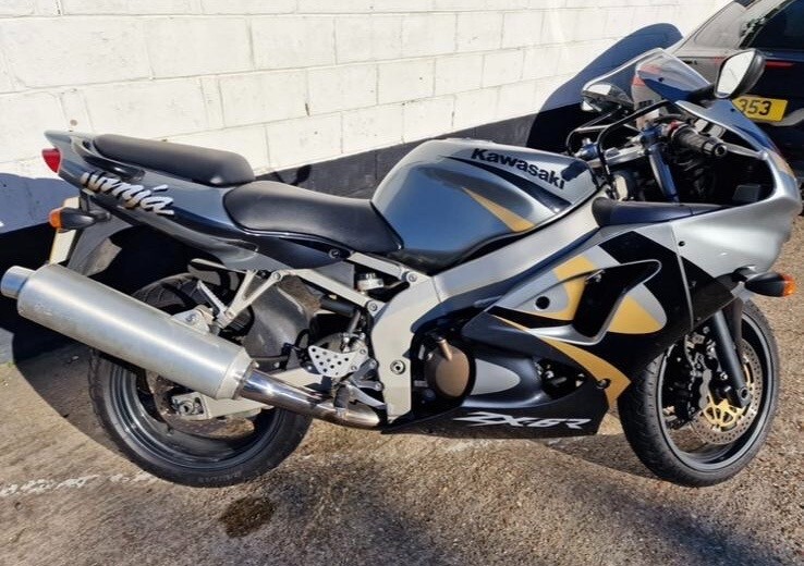 Kawasaki ZX 600 Ninja *12,000 miles Beautiful 🏍️ | eBay UK