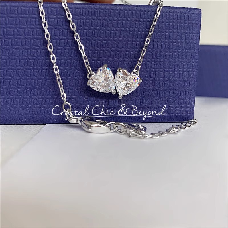 AUTHENTIC SWAROVSKI BRAND NEW Mesmera Attract necklace Heart, White ...