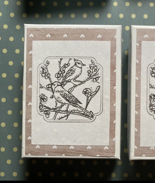 9-handmade BIRDS IN SNOW Berry white brown Gift Box heart Jute Bow set ...