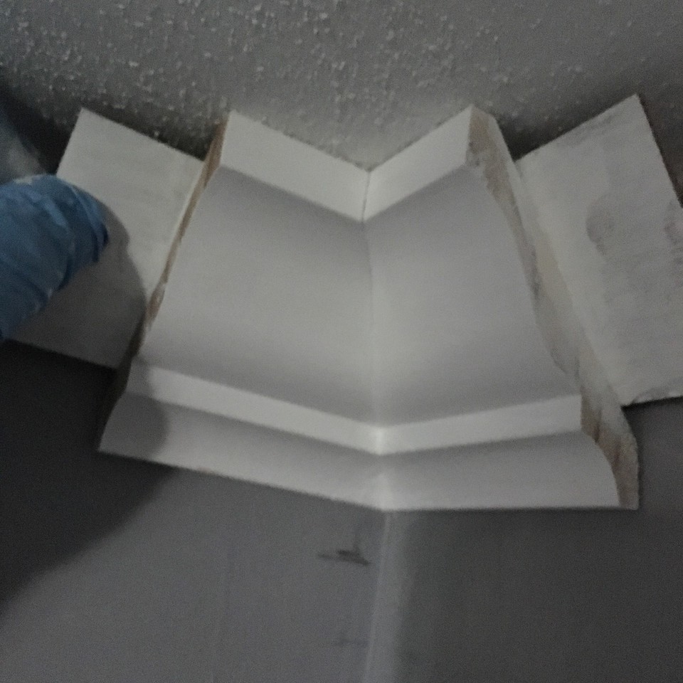 Crown Molding Inside Corners (8 pack) Low Profile Blems For 3 5/8 ...