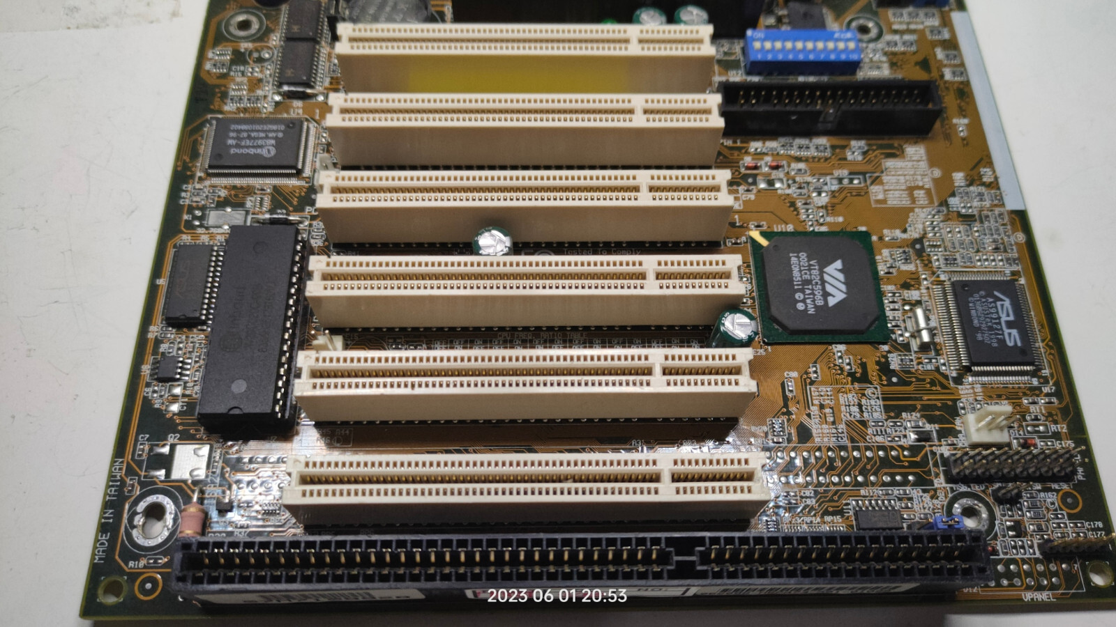 ASUS P3V4X, Slot 1, Intel Motherboard for sale online | eBay