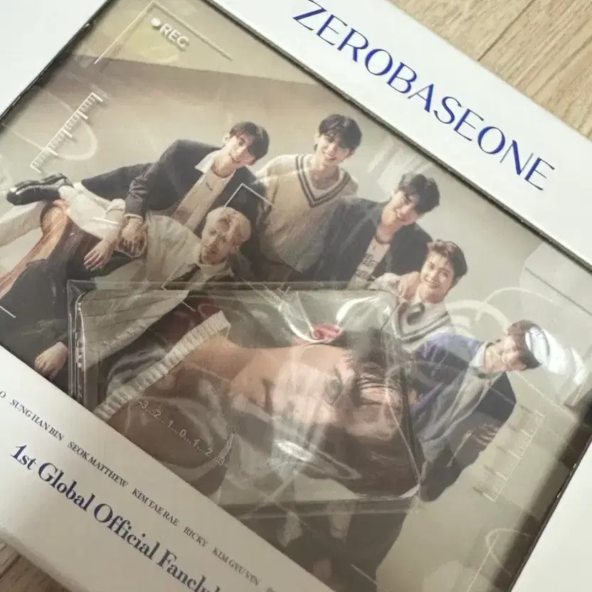 Zero Base One Zeroz 1st Fan Kit - Unopened Korean Fan Merchandise | eBay