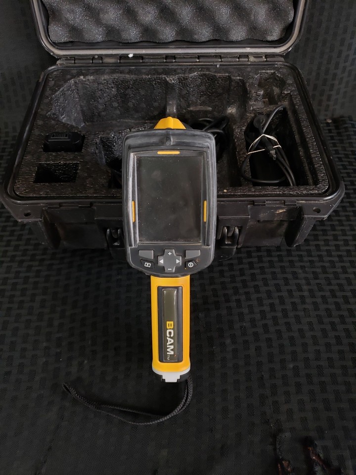 481389 - Flir BCAM Thermal Imaging Camera W/ Battery, Charger, & Hard ...