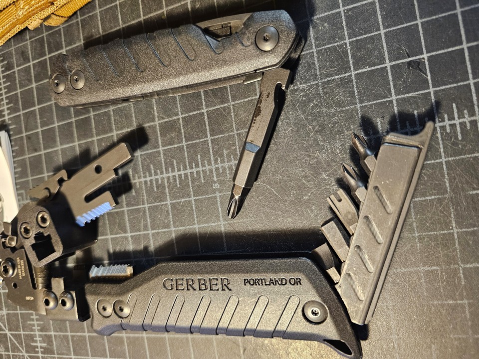 Gerber Tools Cable Dawg Telecom Install Multitool 30-000399 NEW in BOX ...