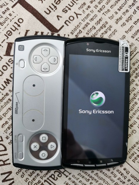 Sony Ericsson R800IEUBLK Xperia Play R800i Unlocked Slide-Out ...