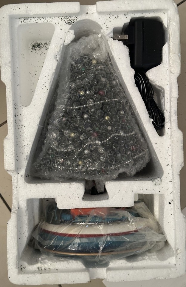 Limited Edition Lionel O LIGHTED Christmas Tree Blue Comet, Plays ...