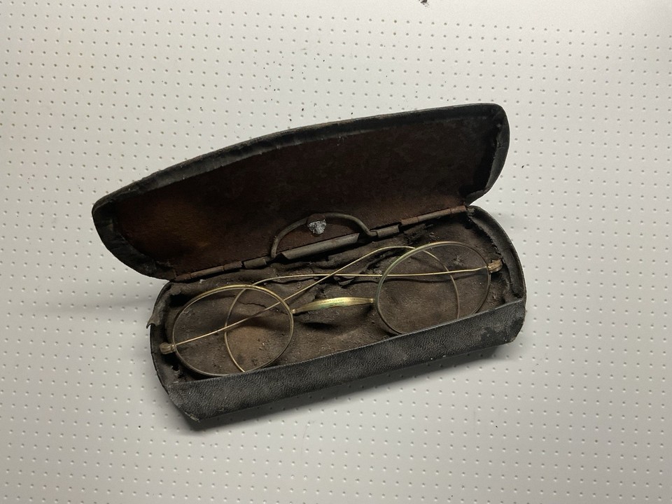 Old Antique Wire Rim Spectacles Glasses Vintage Oval w/Case | eBay
