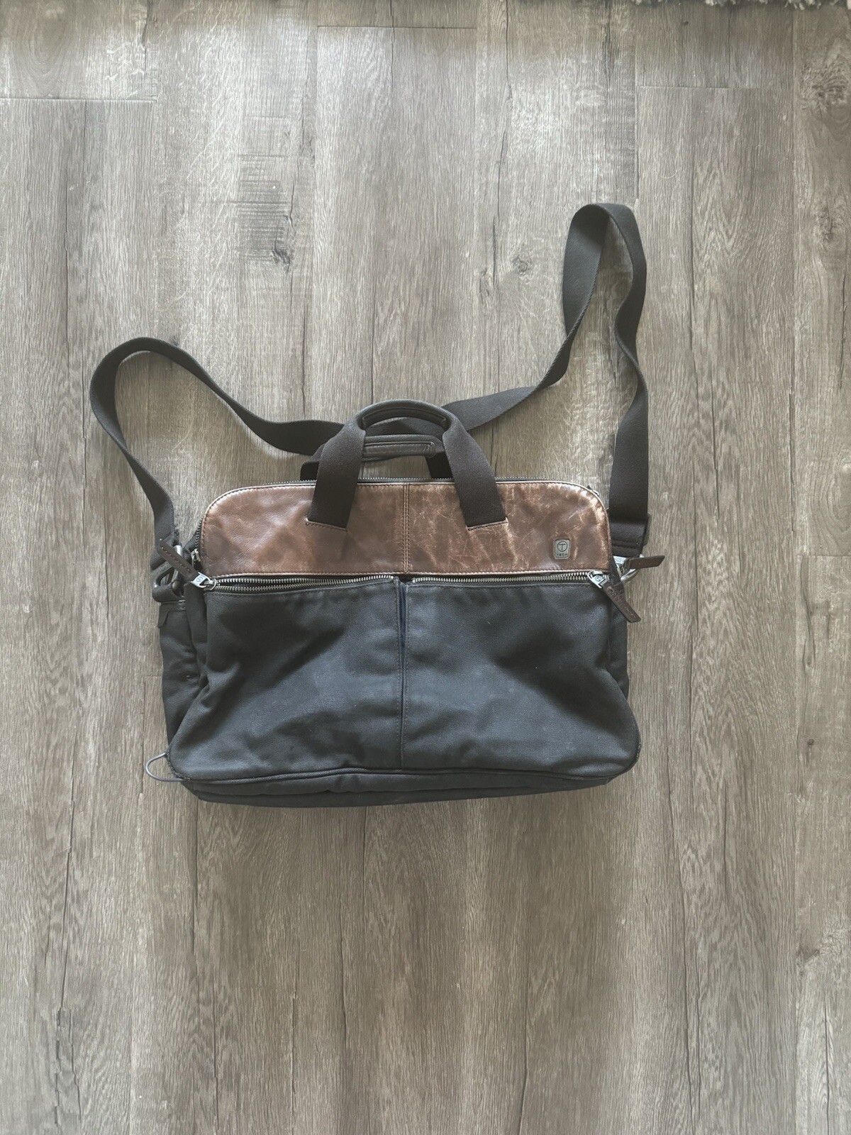 Tumi tech Briefcase - Gem