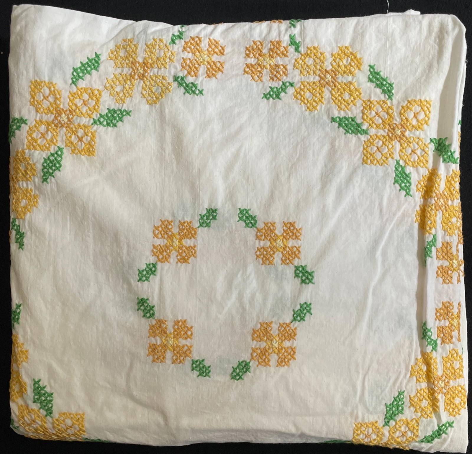 1x 82 x 90" Quilt Top only: Cross Stitched in Floral Ring pattern-YJ4 | eBay