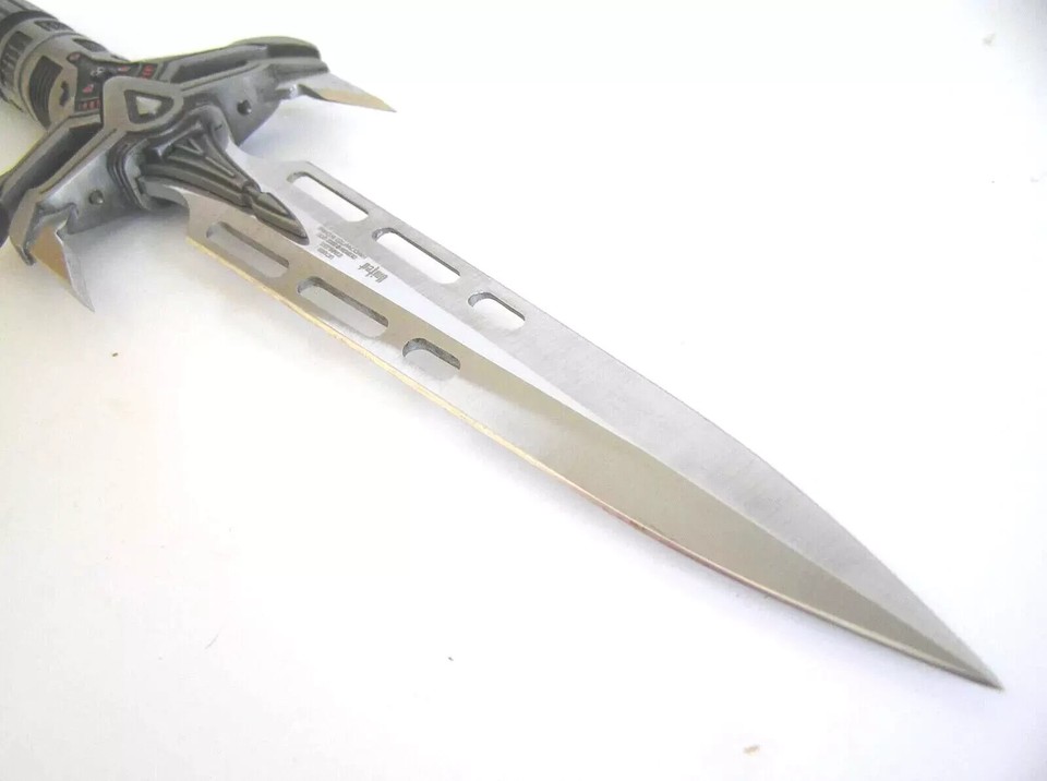 United Cutlery Steel Apocalypse Collection (2002) Trelek Dagger UC1303 ...