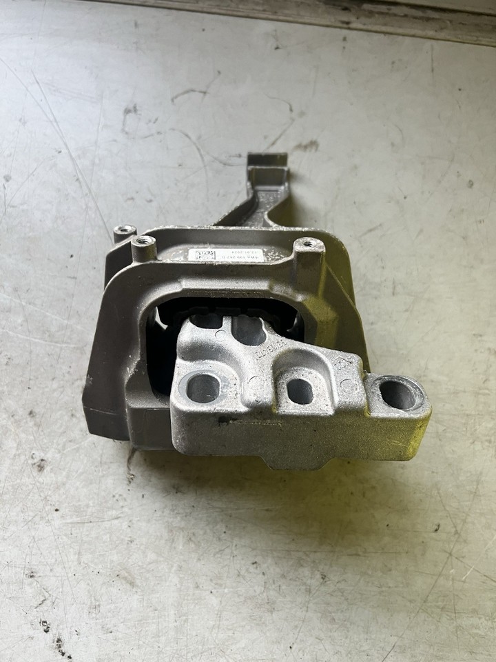 Audi A3 8V 1.5 TSI Engine Mount Bracket Support Holder Right Side ...