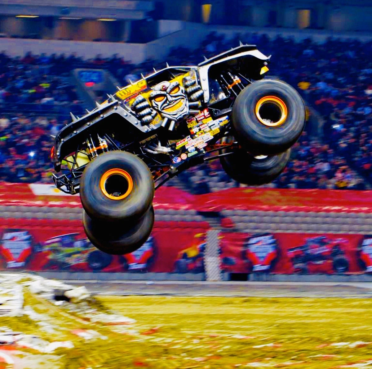 Maximum Destruction Monster Truck Wallpaper