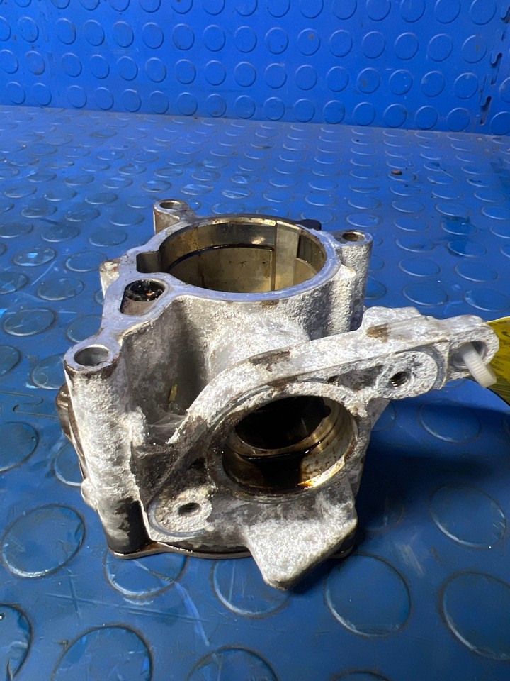 Volkswagen Audi CCTA 2.0L Engine Vacuum Pump OEM 06J145100 | eBay