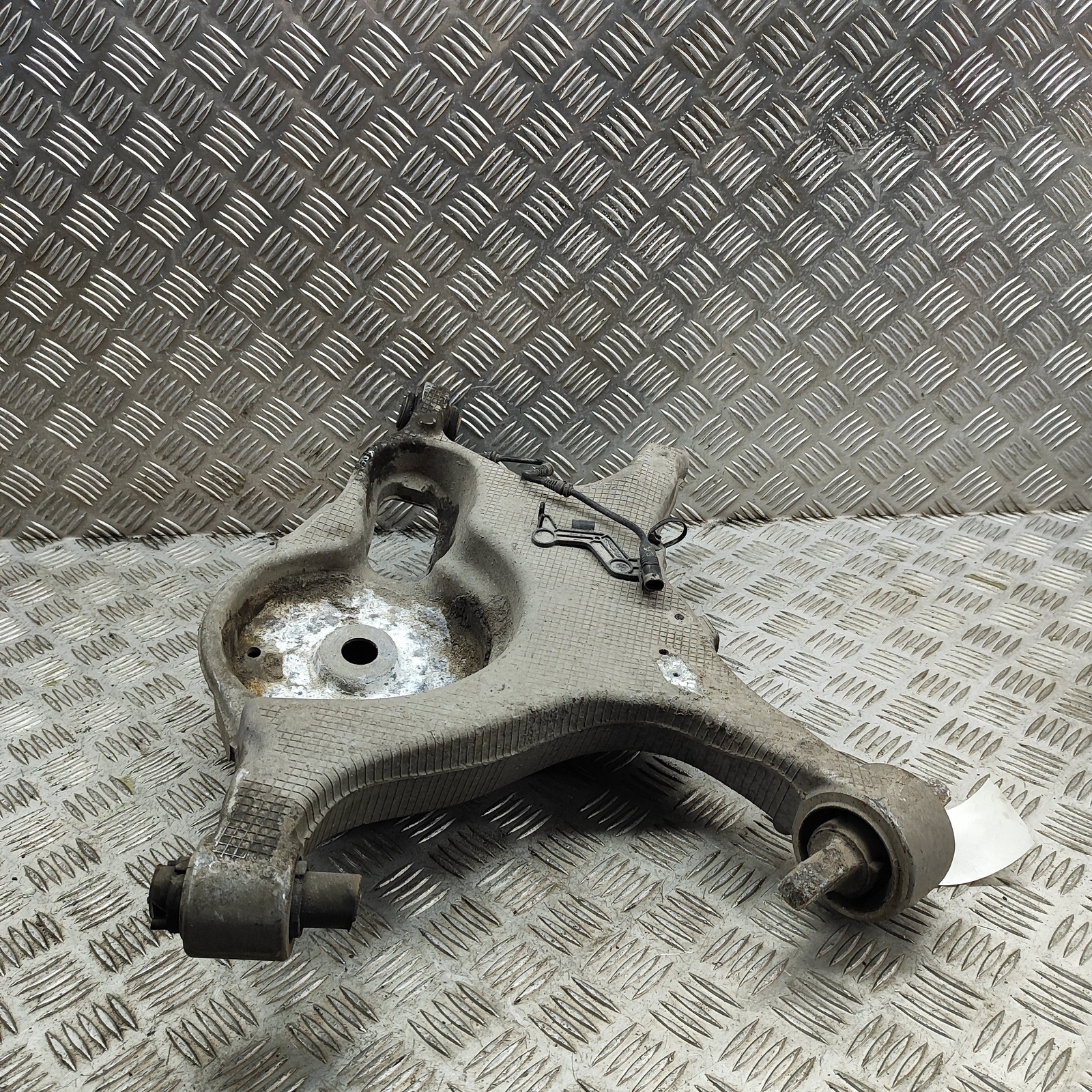 VOLVO XC60 II 246 Rear right H - shaped fork 31476076 2.00 Petrol ...