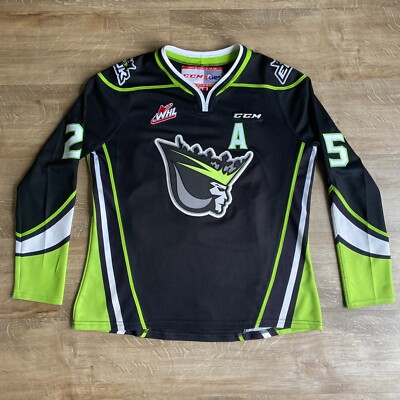 VTG CCM Edmonton Oil Kings Hockey Jersey 3rd SIGNED #25 Black WHL CHL ...