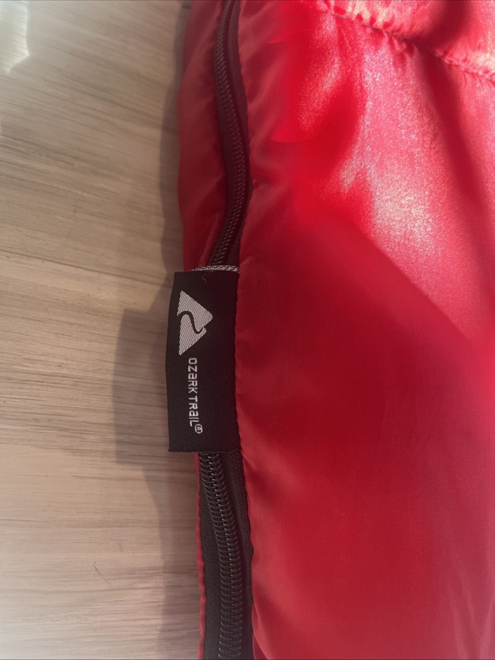Ozark Trail 33"x75" 50-Degree Warm Weather Sleeping Bag - Red | eBay