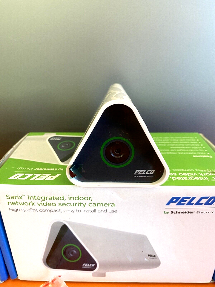 NEW PELCO SARIX INTEGRATED IL10-BA INDOOR IP NETWORK HD VIDEO SECURITY ...