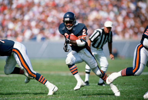 Thomas Sanders Chicago Bears carries the ball v Miami Dolphi Football ...
