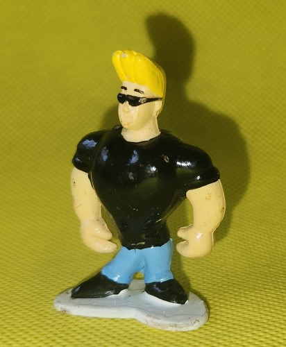 JOHNNY BRAVO - CARTOON NETWORK - PLASTIC FIGURE Chocolate Premium ...