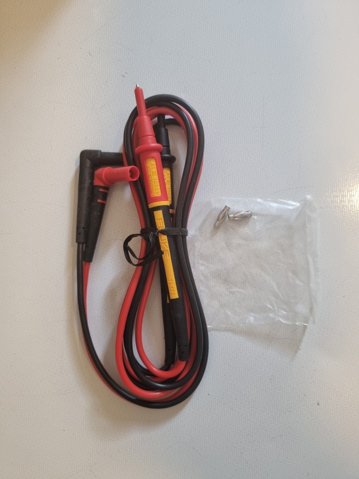 Fluke TL175E TwistGuard Test Leads with Screw on Lantern Tips | eBay UK