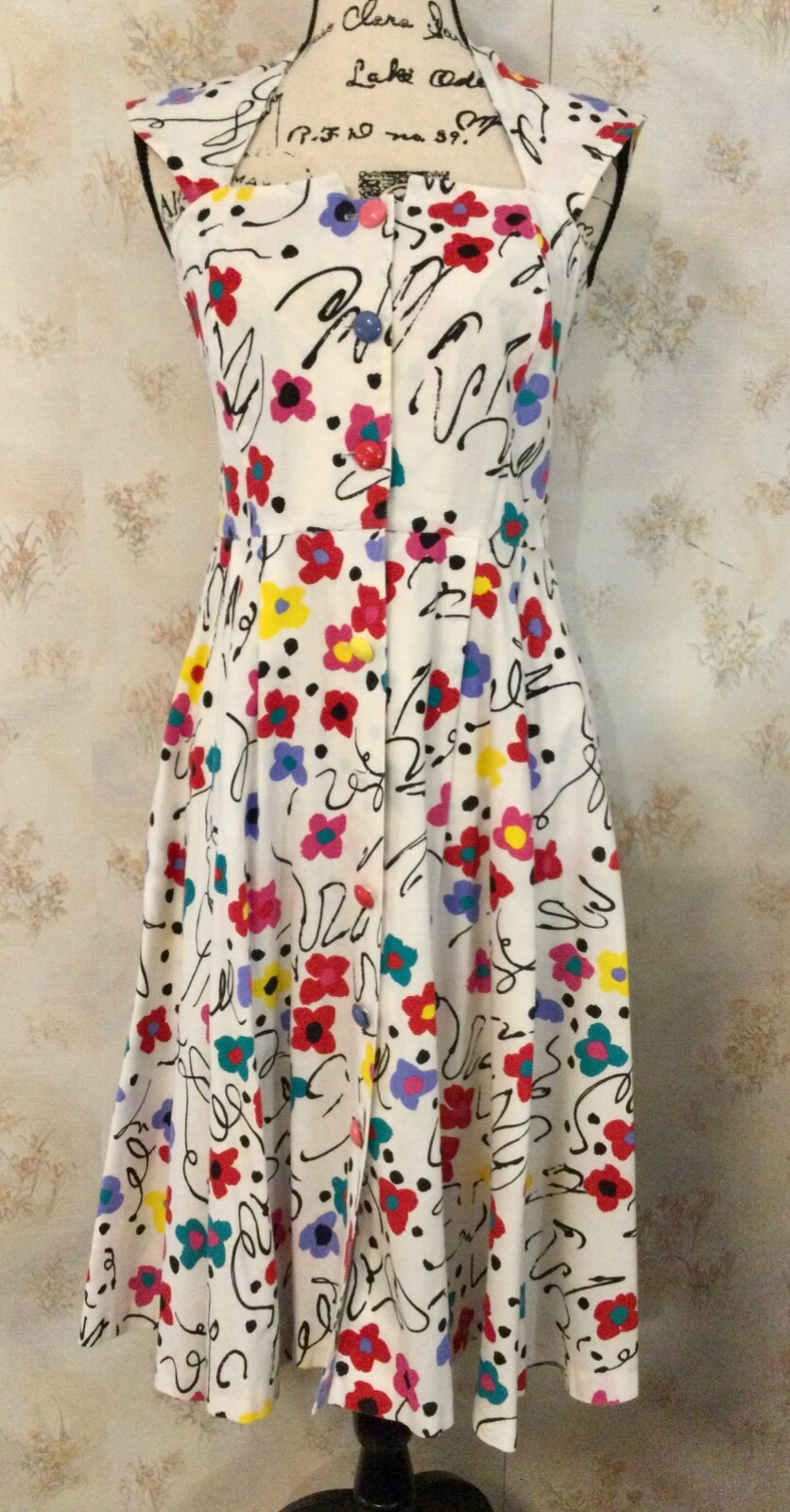 White Floral Retro Button Front Princess Seam Midi Sl… - Gem