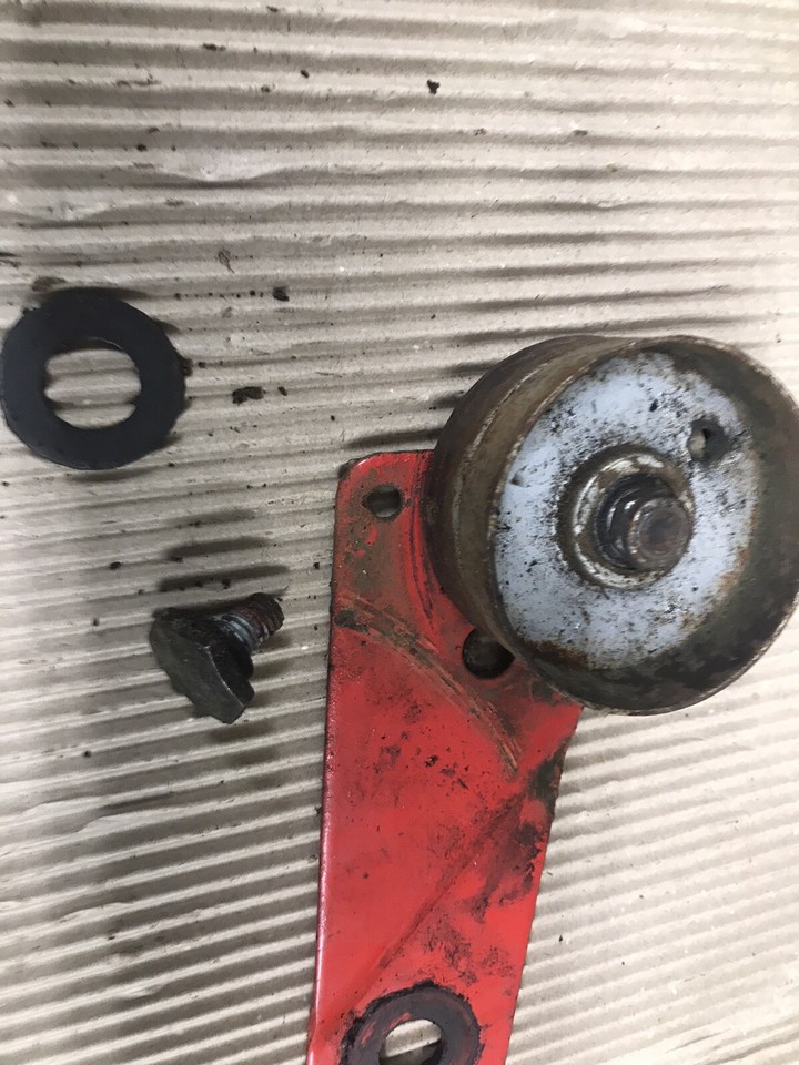 IDLER ARM & PULLEY 784-5632 Yard Machines 5HP 22" Snowblower [46] | eBay